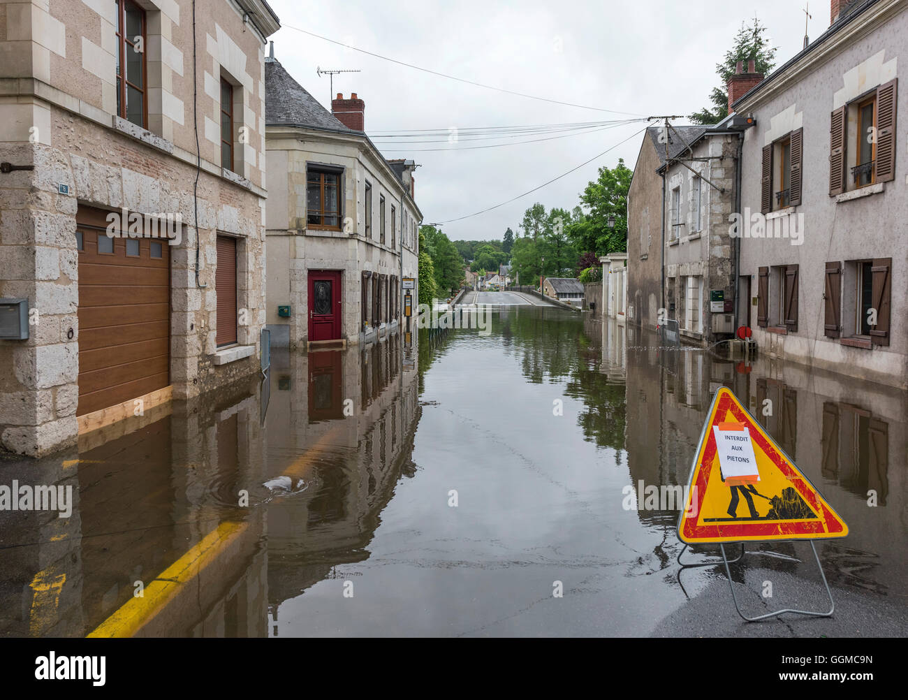 Heavy floods in french hi-res stock photography and images - Alamy
