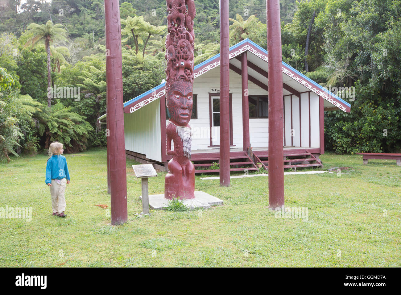 Maori marae hi-res stock photography and images - Alamy