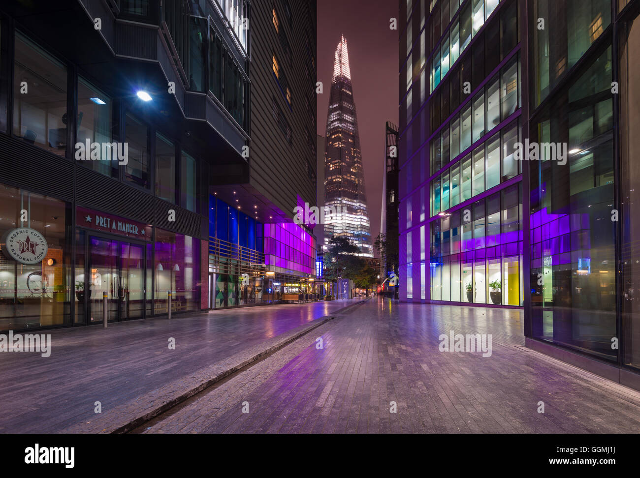 The Shard seen from More London at night, London, United Kingdom Stock ...