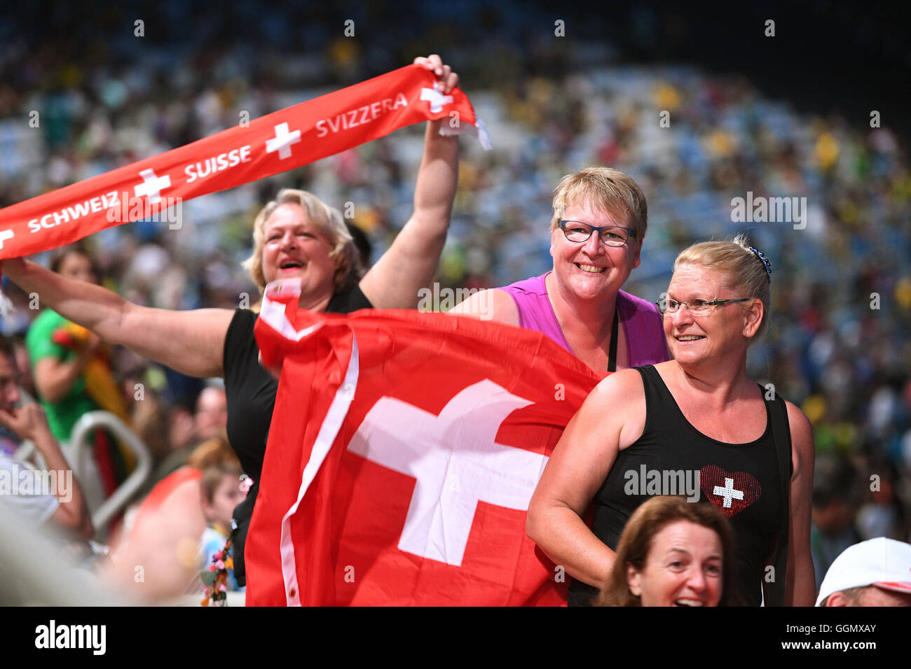 Rio de Janeiro, Brazil. 5th Aug, 2016. Spectators wave a Swiss flag ...