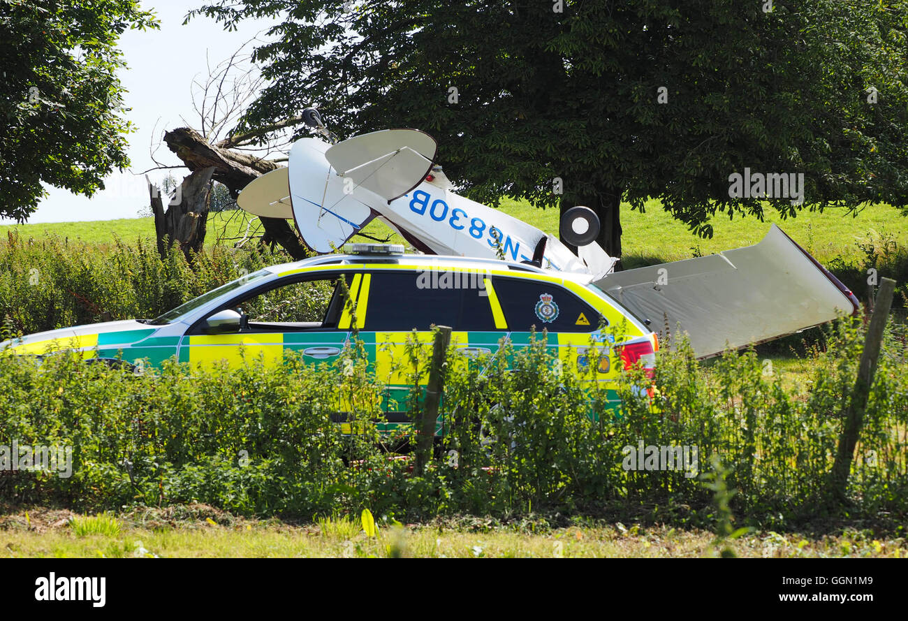 Private plane crash of a Piper Tri-Pacer PA-22-150 plane Stock Photo ...