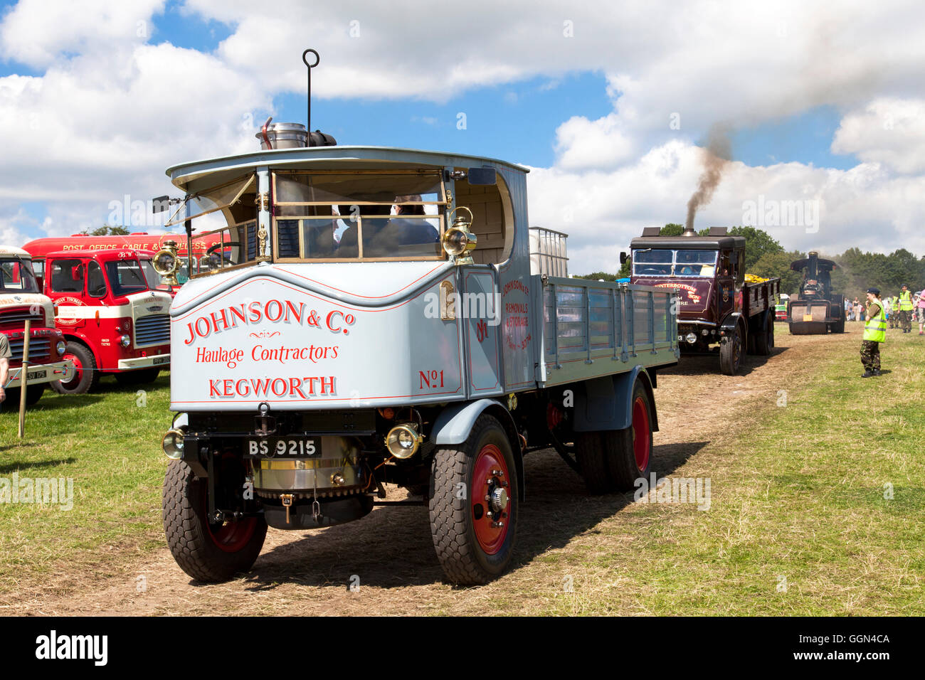 Vintage lorry hi-res stock photography and images - Alamy