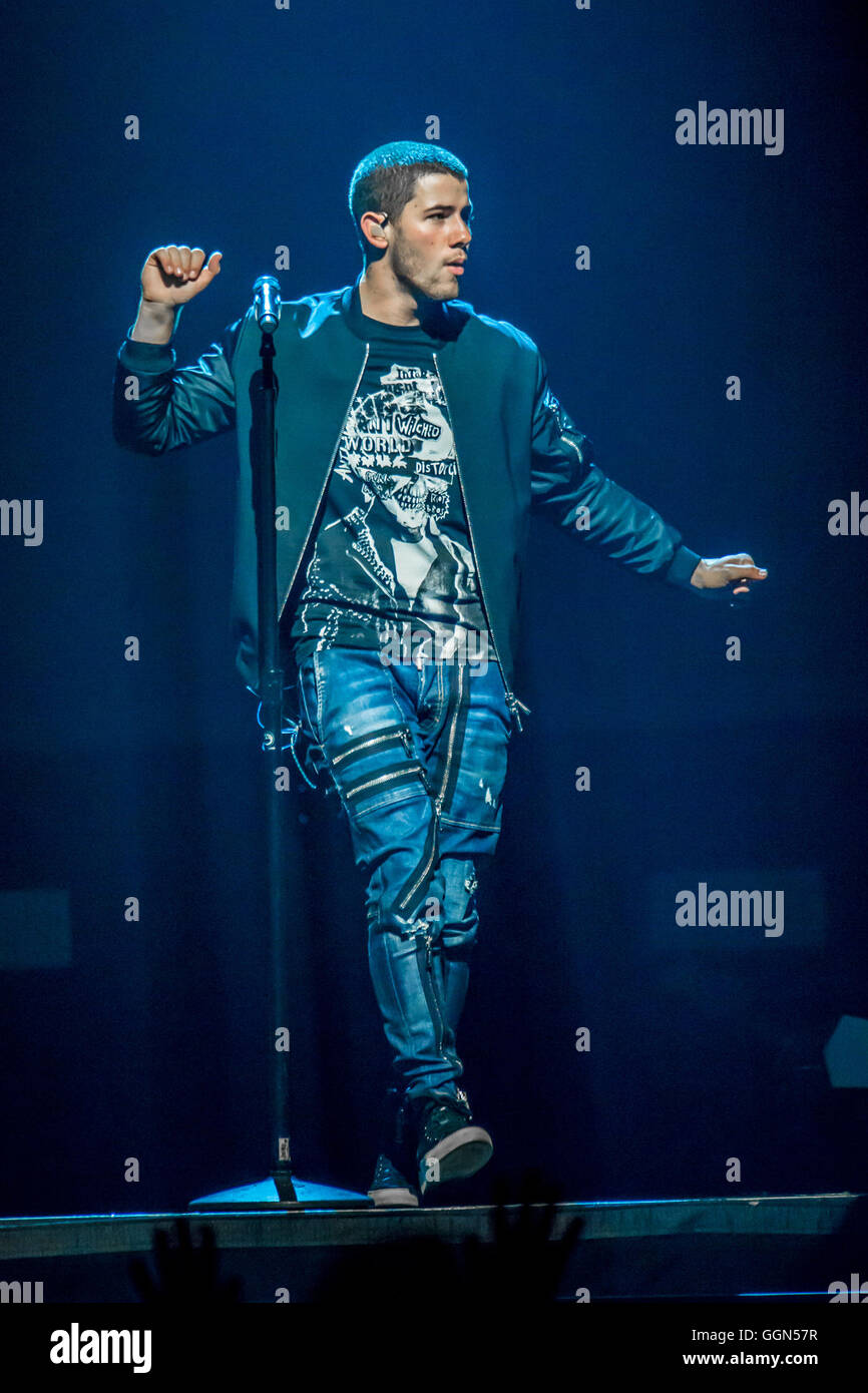 Nick nader hi-res stock photography and images - Alamy