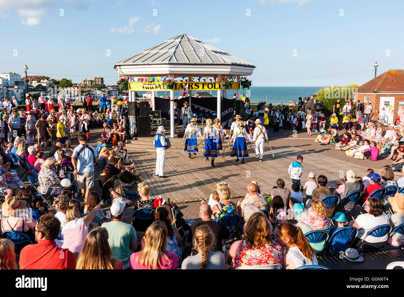 Broadstairs Folk Week Festival. Alive and Kicking Morris group dancing ...