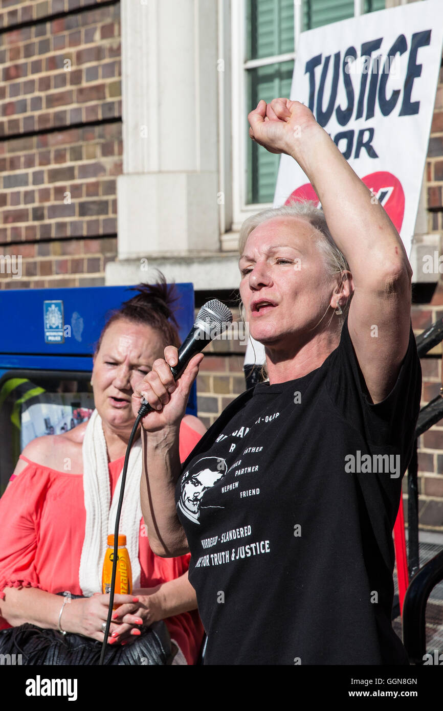 Carole duggan hi-res stock photography and images - Alamy