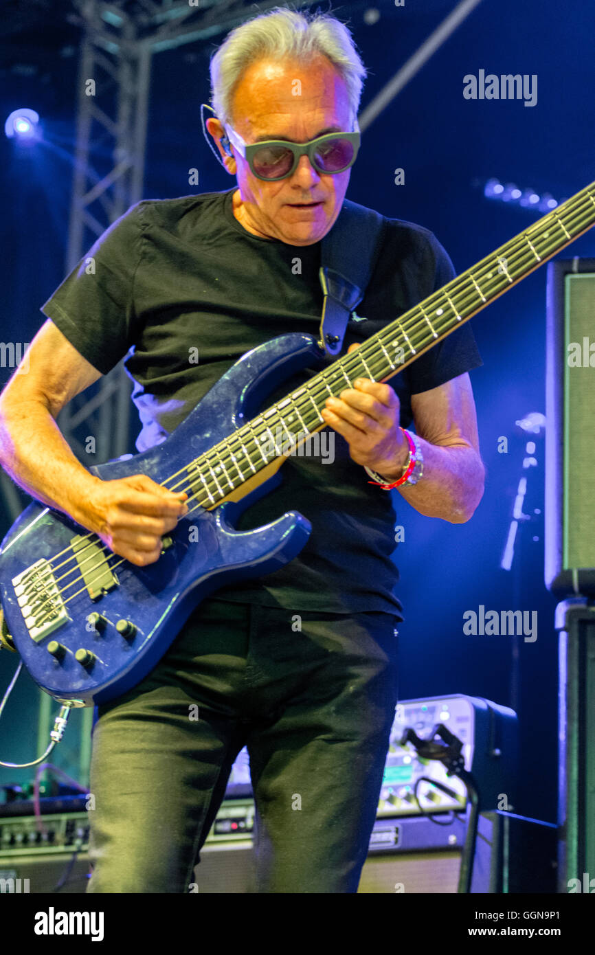 Trevor horn hi-res stock photography and images - Alamy