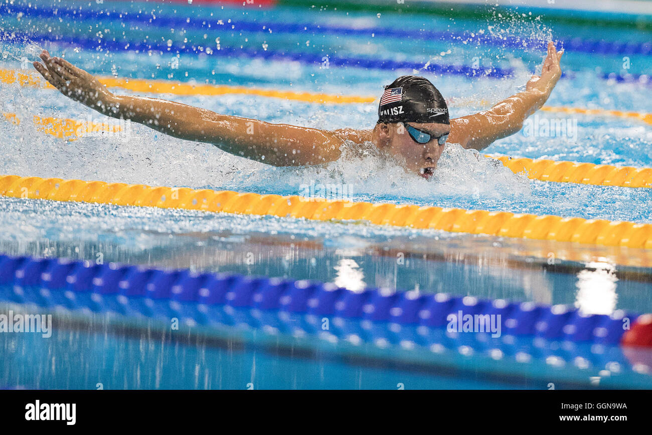 Mens 400m individual medley final hi-res stock photography and images ...