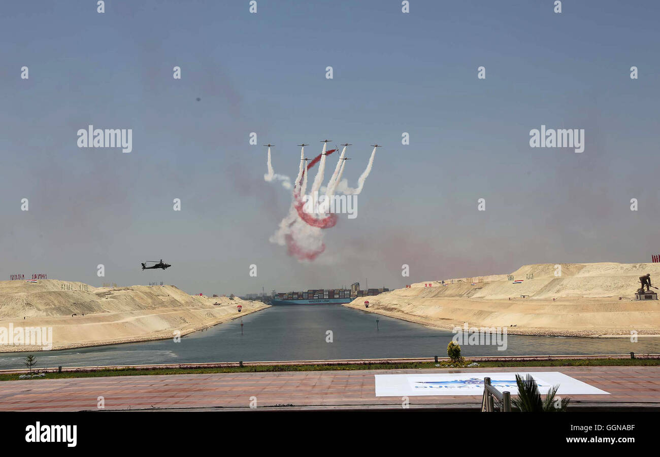 Ismailia, Ismailia, Egypt. 6th Aug, 2016. Egyptian air force planes fly ...
