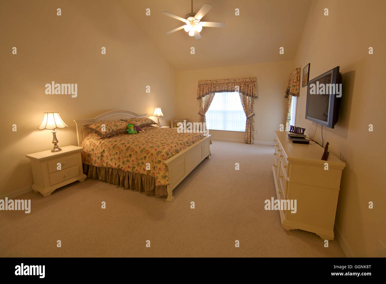 King Master Bedroom, an Interior Shot of a Home Stock Photo - Alamy
