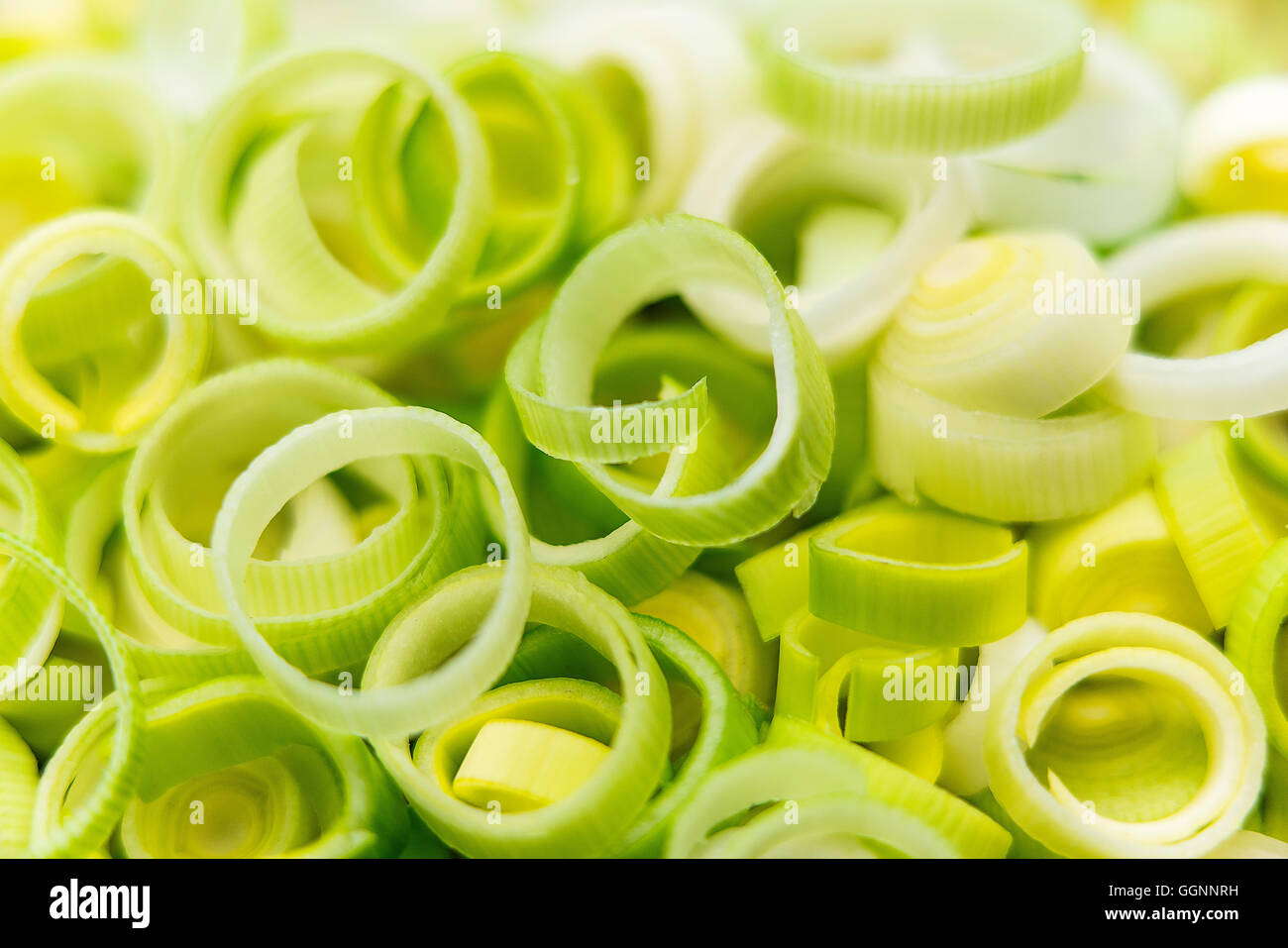 Pile of fresh raw onion rings Stock Photo - Alamy