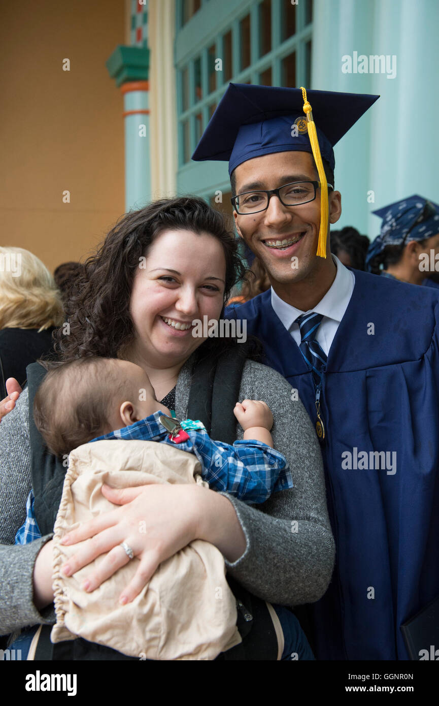 Baby graduation cap graduate hi-res stock photography and images - Alamy
