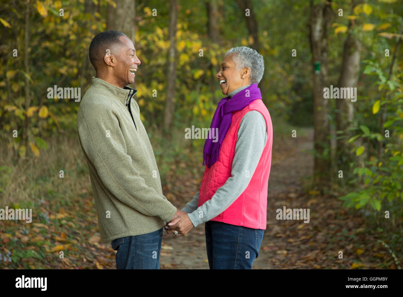 African american senior holding hands hi-res stock photography and ...