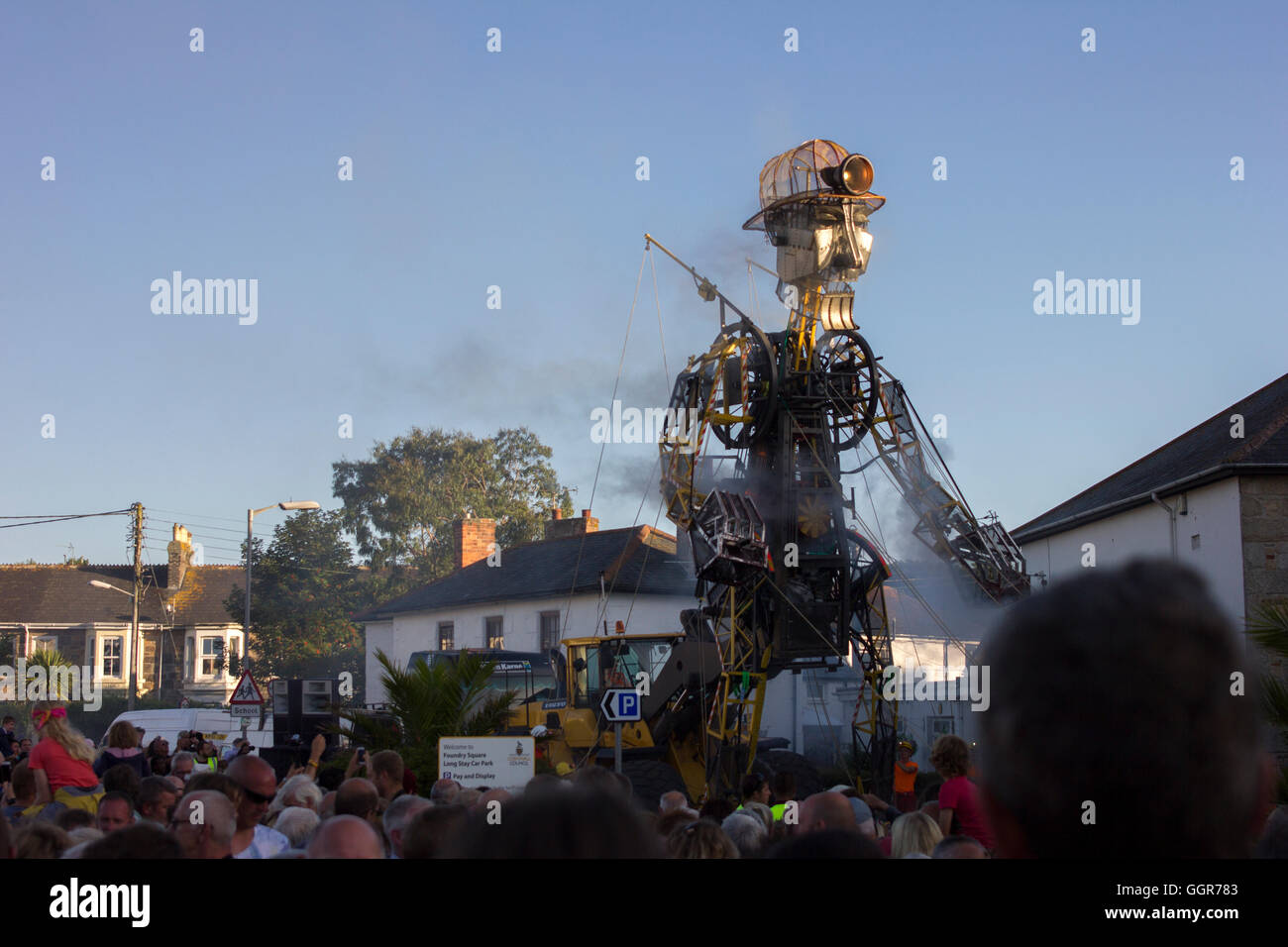 Hayle, Cornwall, UK. The Man Engine. The largest mechanical puppet ever ...