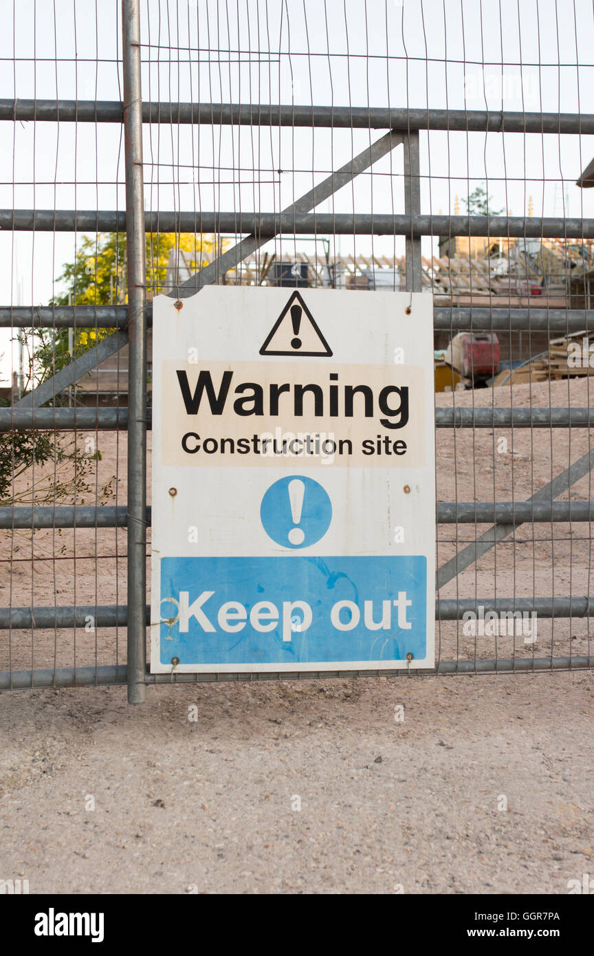 Keep out warning construction site sign Stock Photo - Alamy