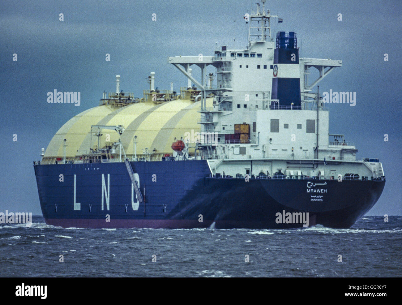 Lng carrier hi-res stock photography and images - Alamy