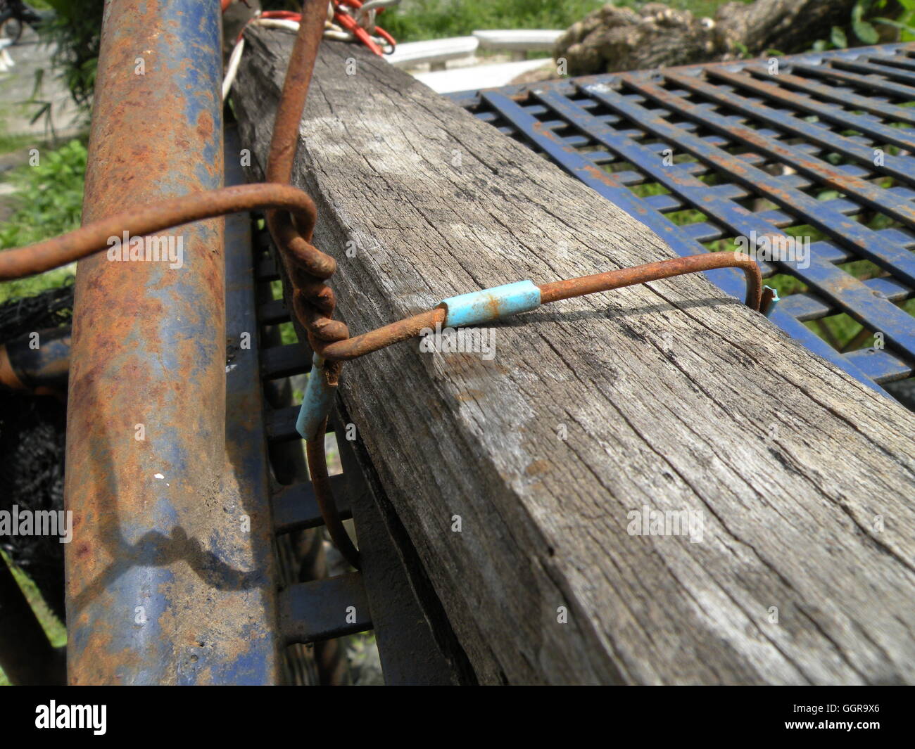 Exhibiting various old and weathered objects. Wood and metal Stock ...