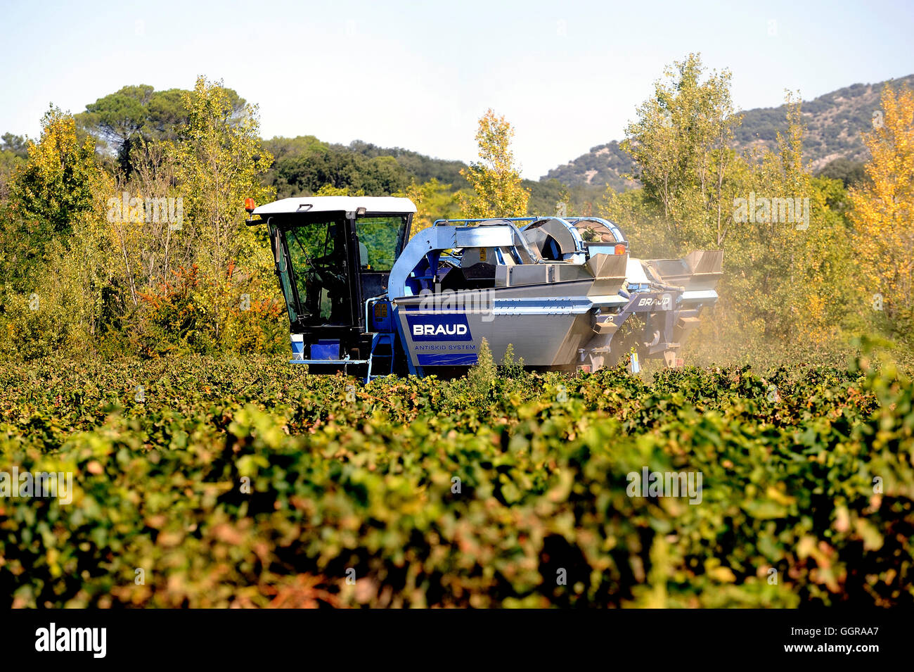 Machinery gard machine hi-res stock photography and images - Alamy