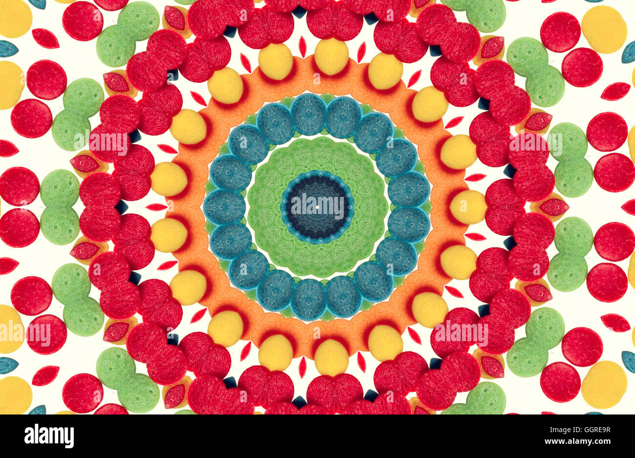 Kaleidoscope pattern hi-res stock photography and images - Alamy