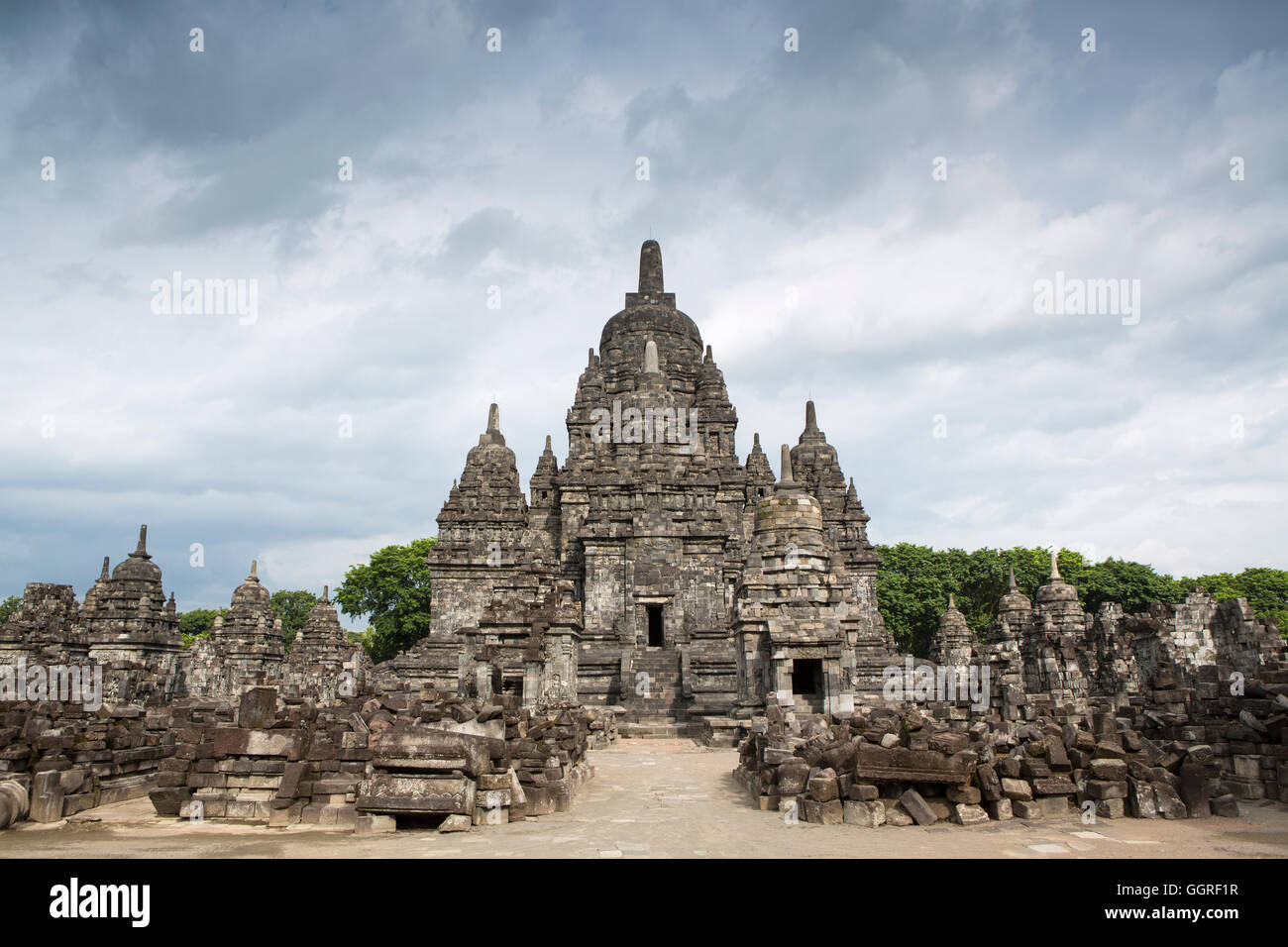 Candi Sewu buddhist temples near Prambanan in Central Java Stock Photo ...