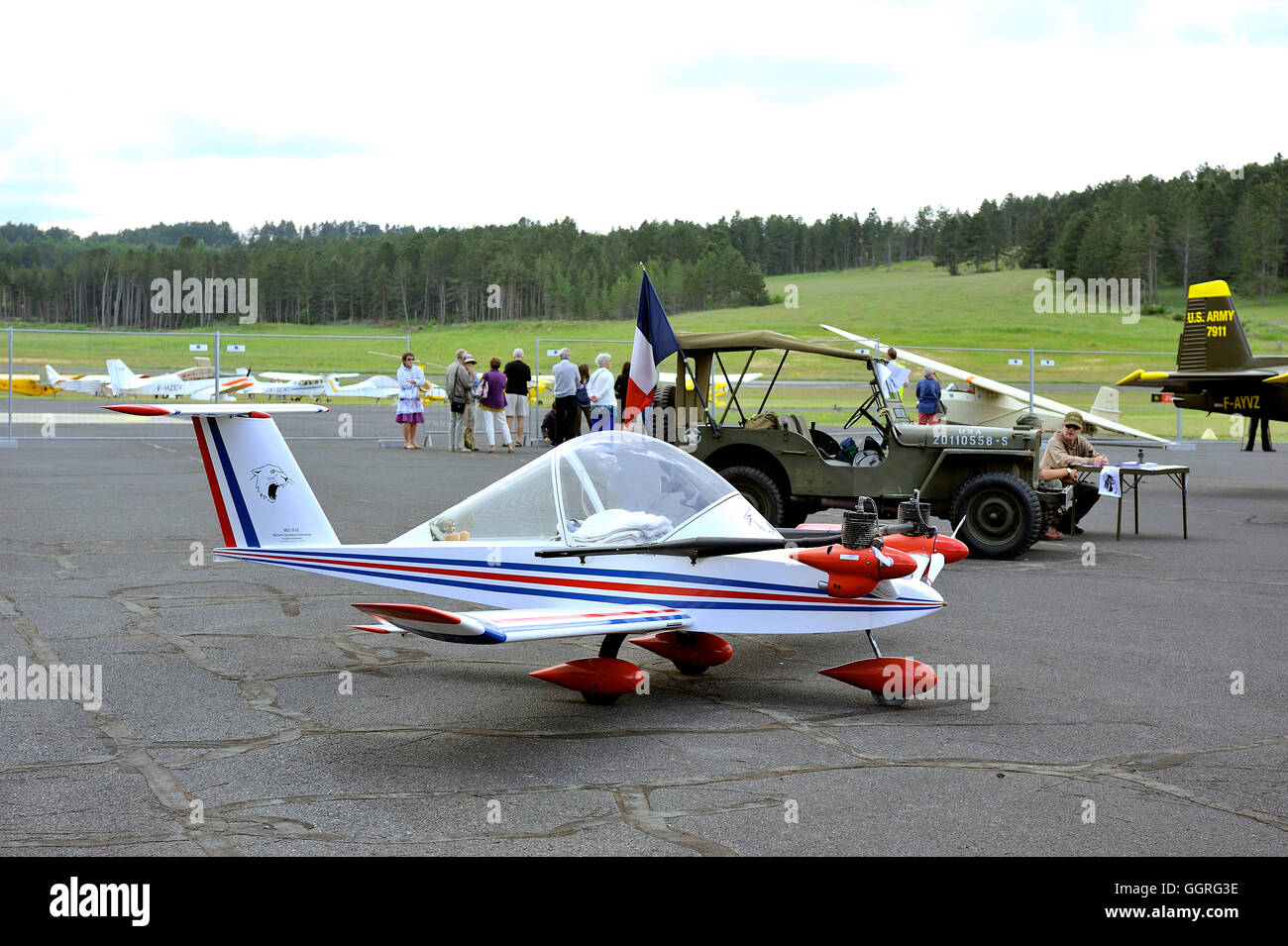 Ulm flight hi-res stock photography and images - Alamy