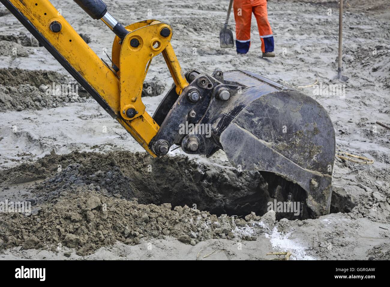 Modern hole machine hi-res stock photography and images - Alamy