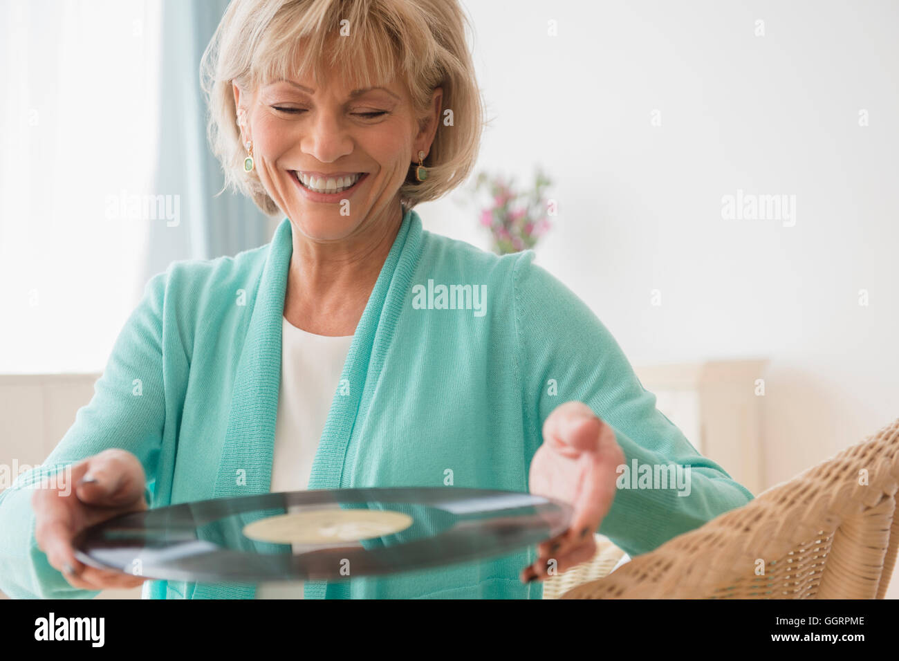 New record photography hi-res stock photography and images - Alamy