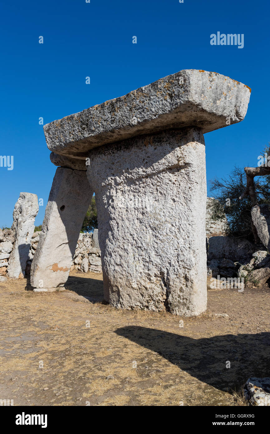 Prehistoric dolmen hi-res stock photography and images - Alamy