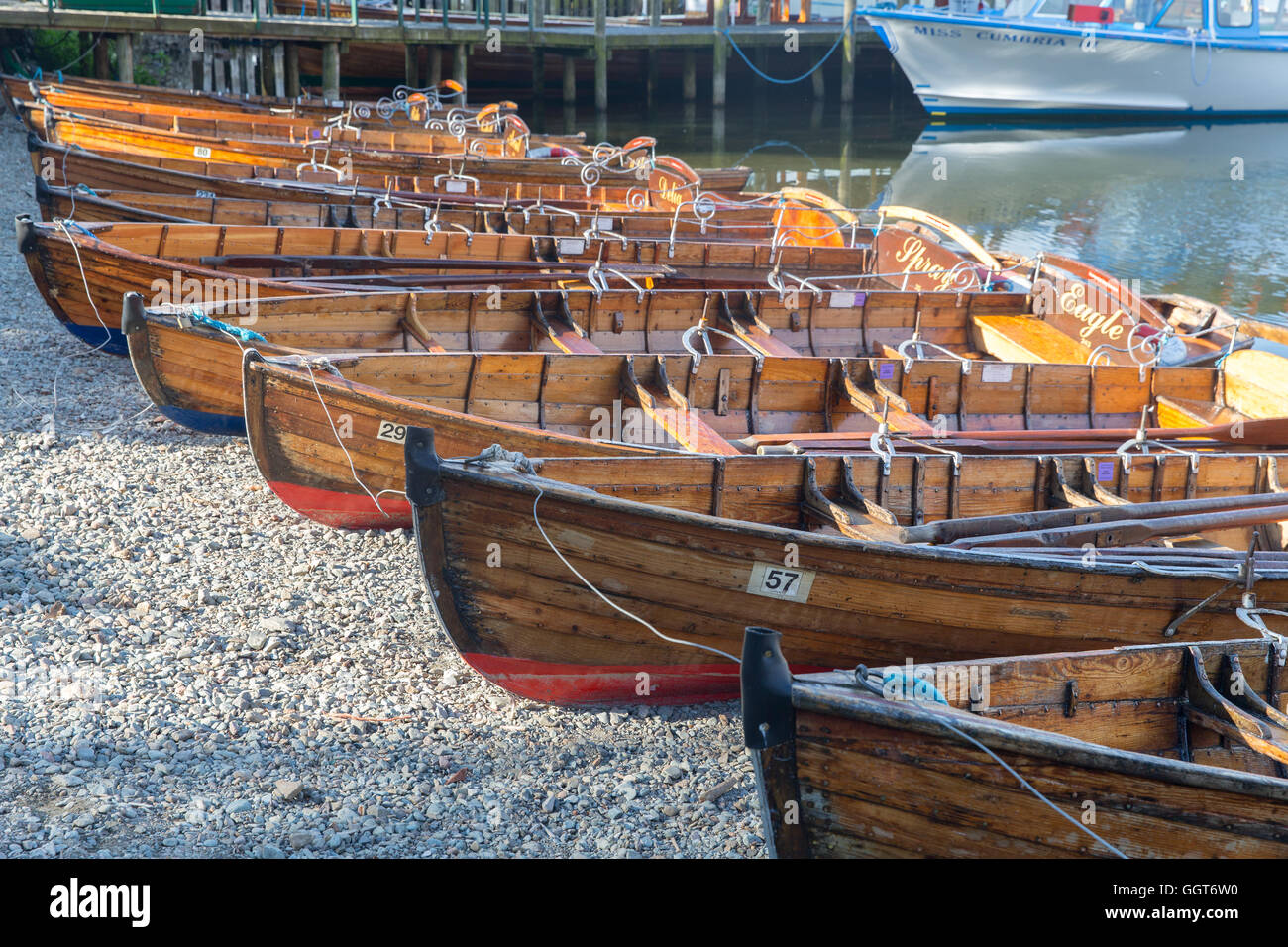 Traditional Lake District wooden rowing boats on Lake Windermere Stock ...