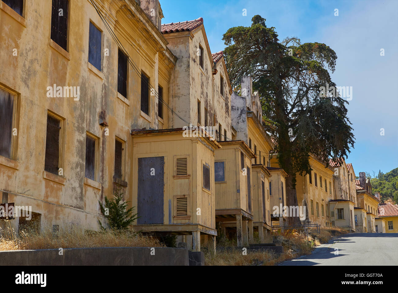 Historic Abandoned Military Buildings On Angel Island, San Francisco ...