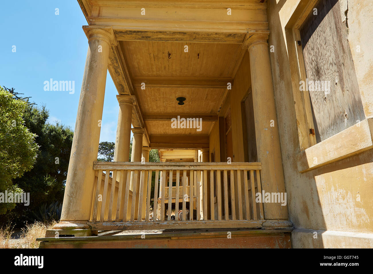 Historic Abandoned Military Buildings On Angel Island, San Francisco ...