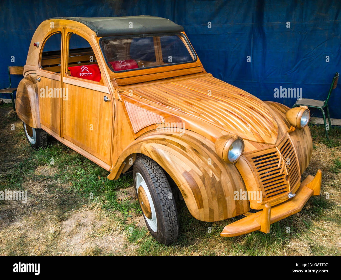 French Citroen 2CV with wooden bodywork - France Stock Photo - Alamy