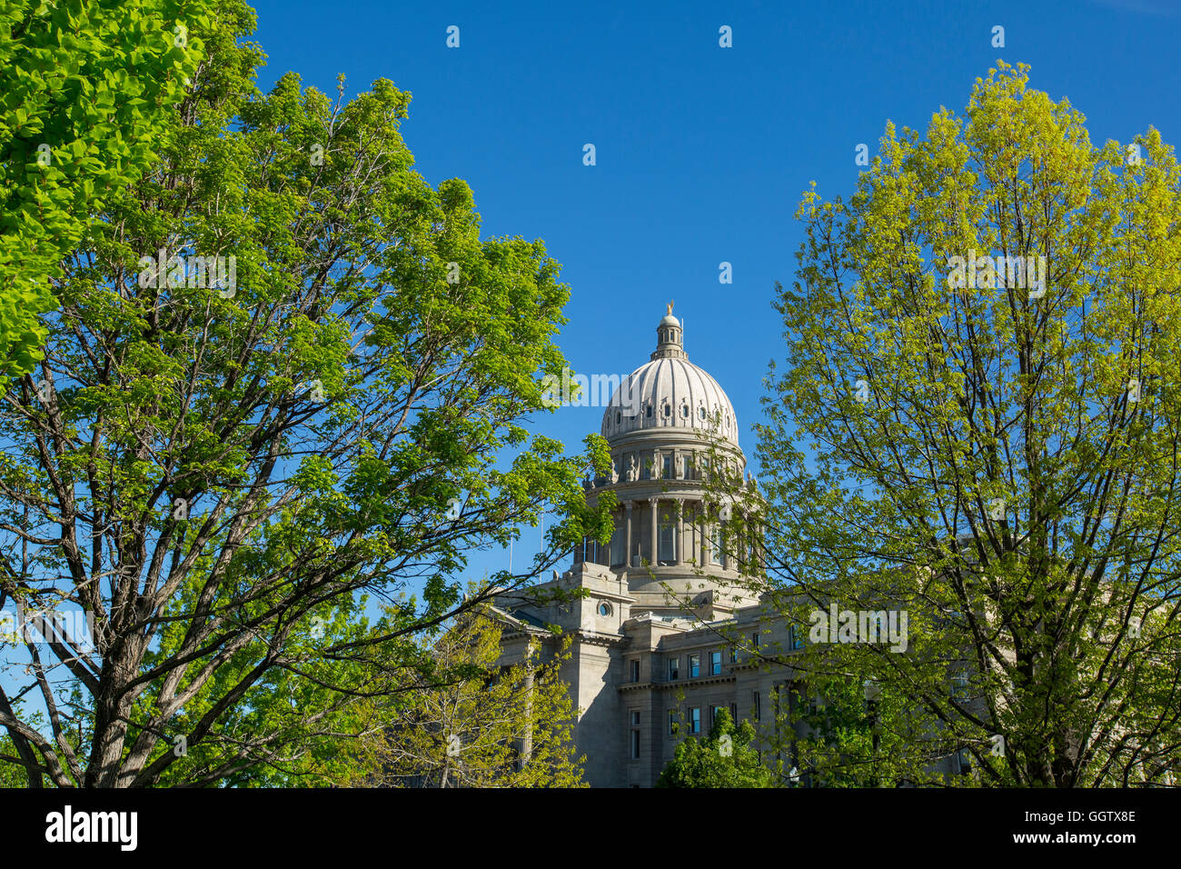 Dome of building hi-res stock photography and images - Alamy
