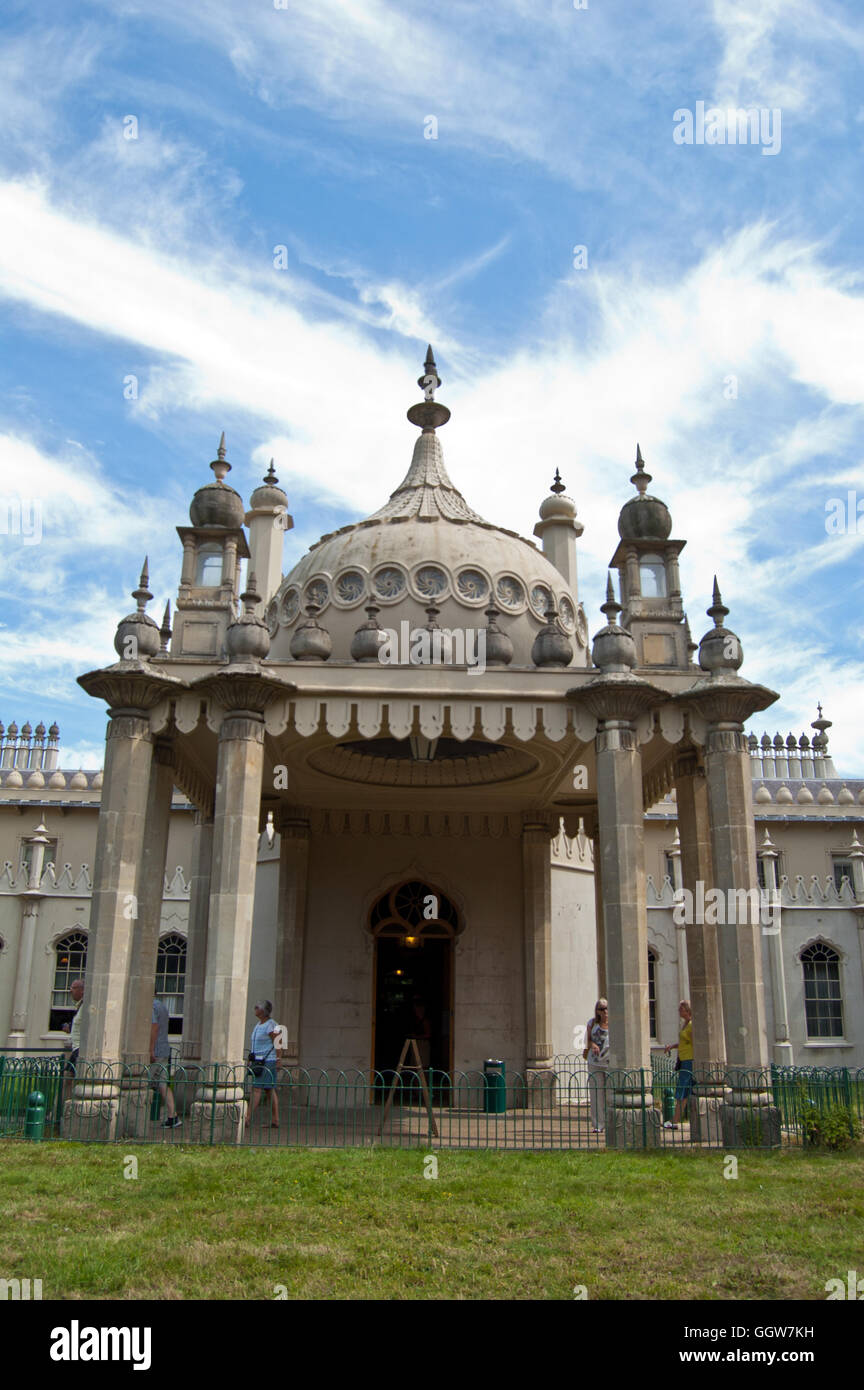 Royal pavilion uk hi-res stock photography and images - Alamy