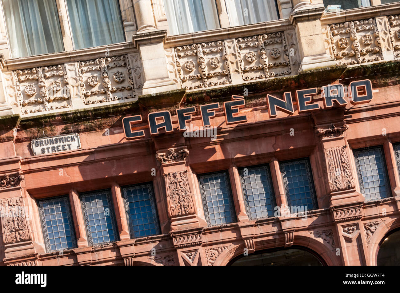 Caffe nero signage hi-res stock photography and images - Alamy