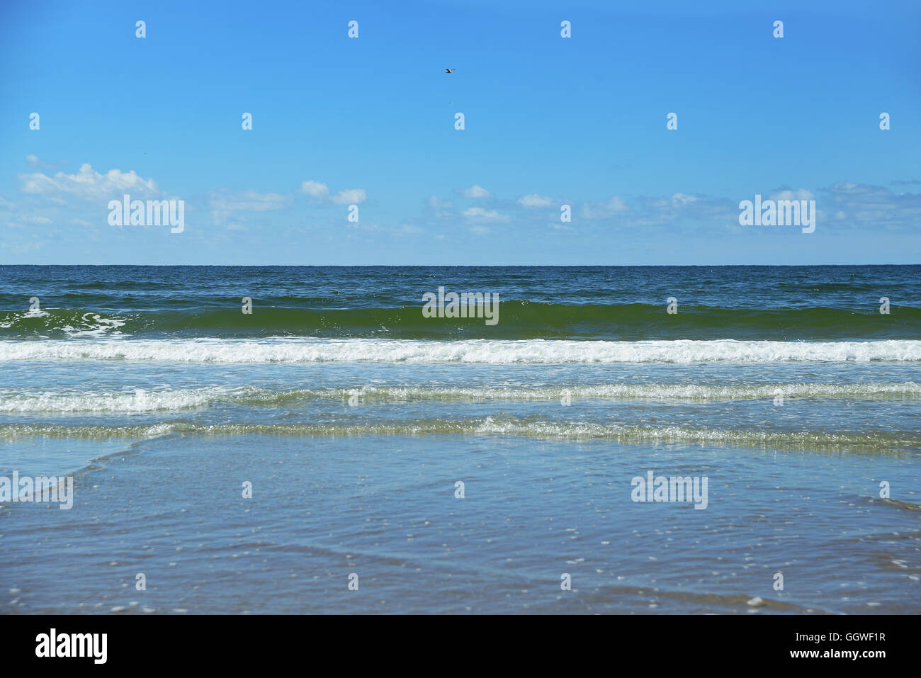 Deep sea gradient hi-res stock photography and images - Alamy
