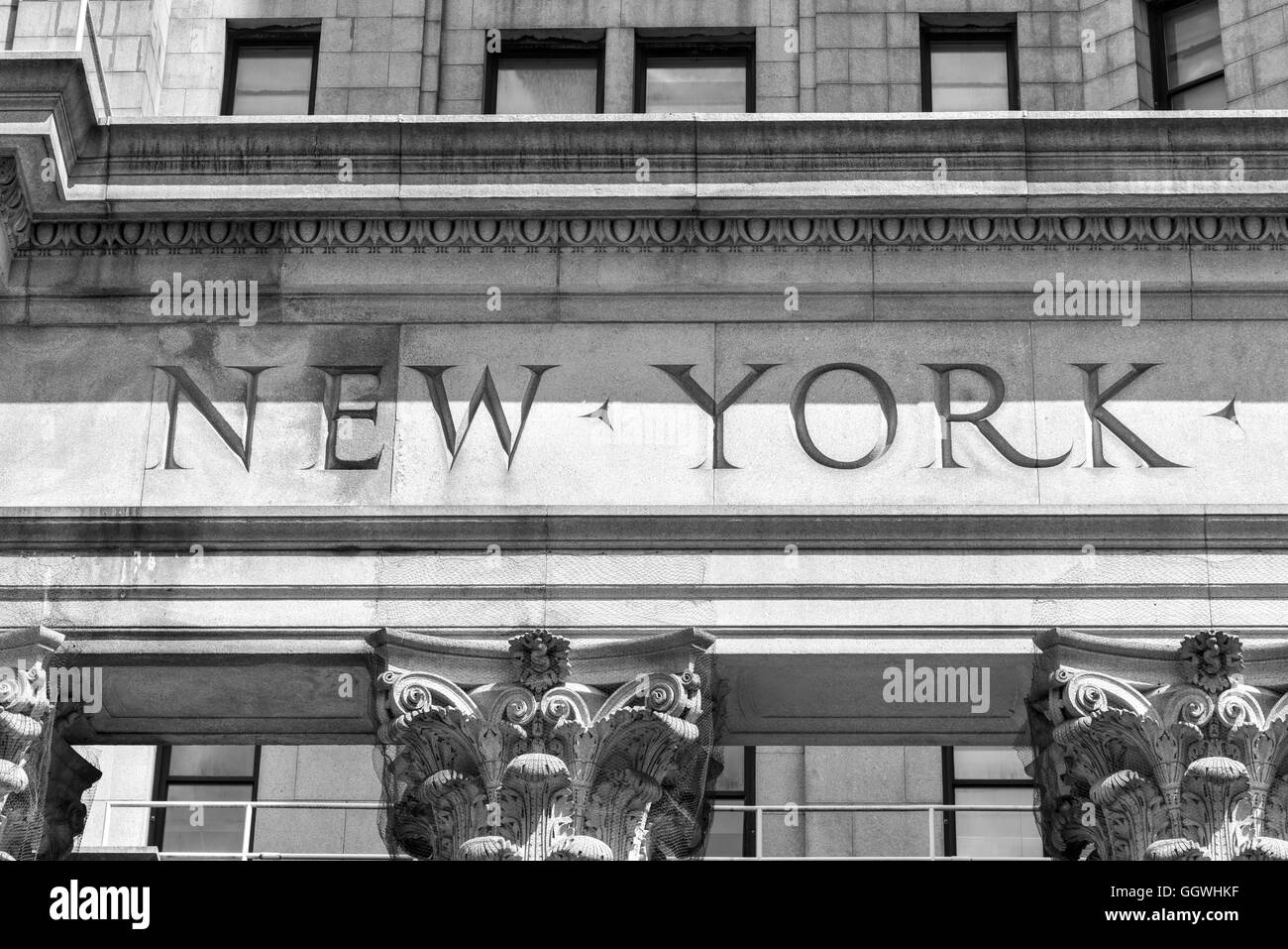 Municipal Building in Manhattan, New York City, is a 40-story building ...