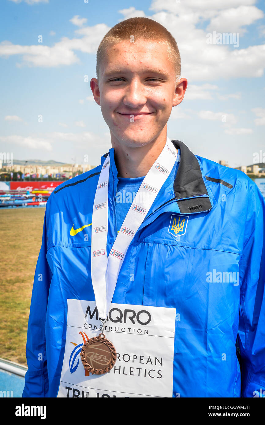 NIKITIN Dmytro during medal ceremony High Jump Boys at the European ...