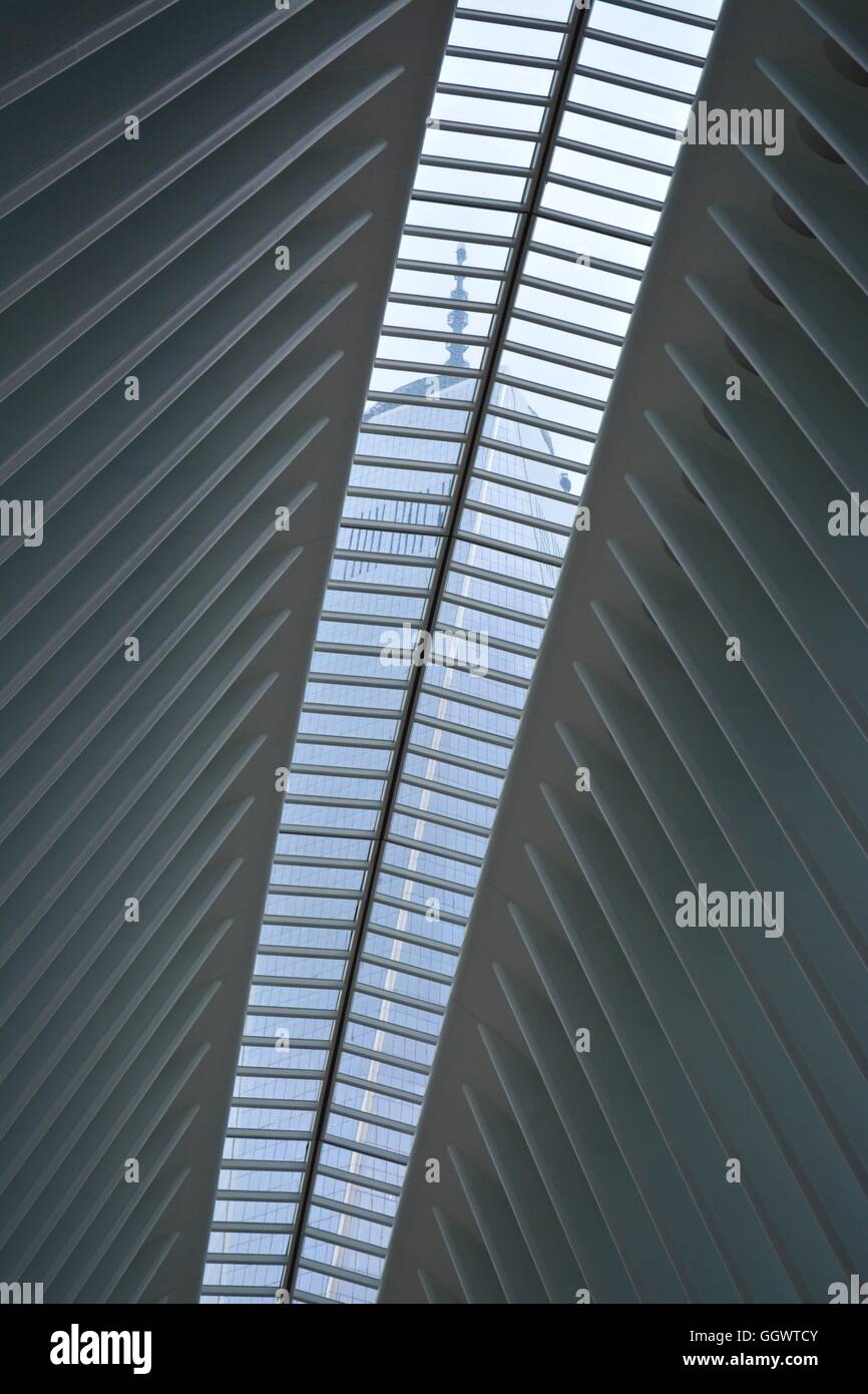 A view inside the Oculus PATH train station at the World Trade Center ...