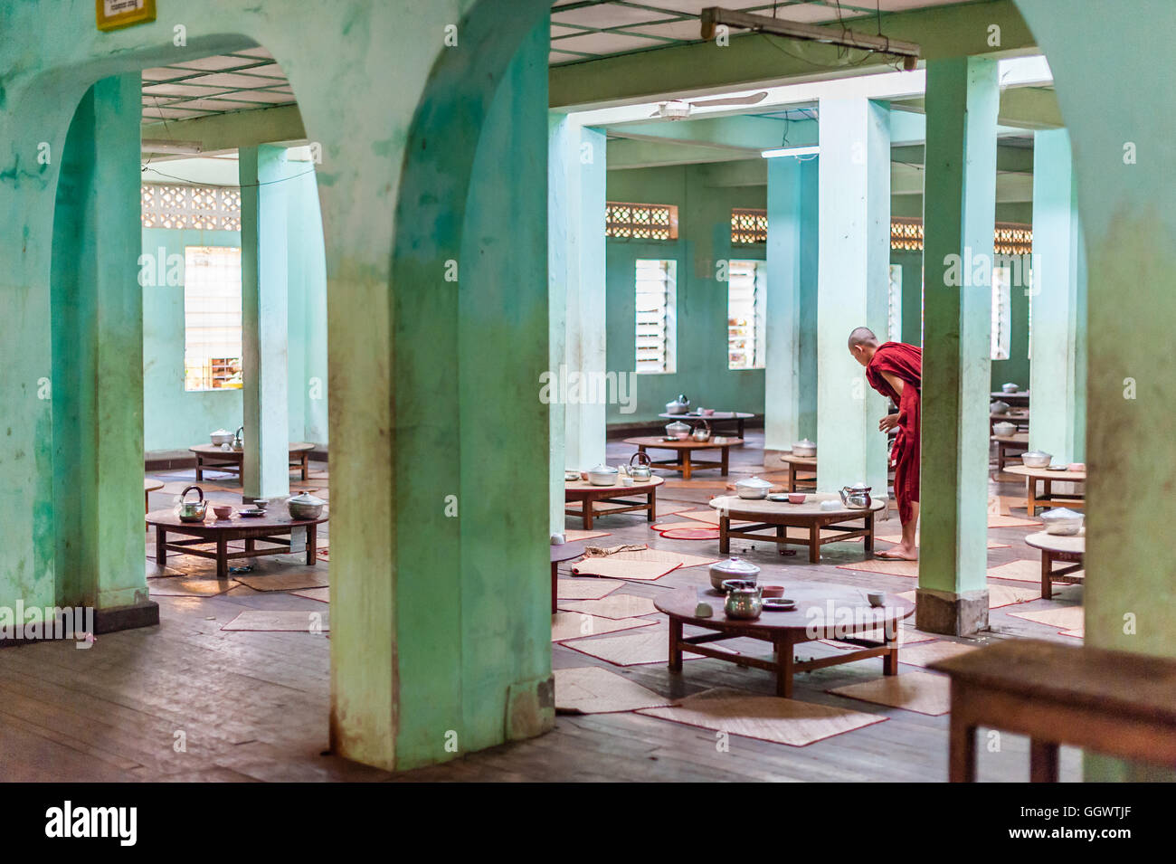 Buddhist tables hi-res stock photography and images - Alamy