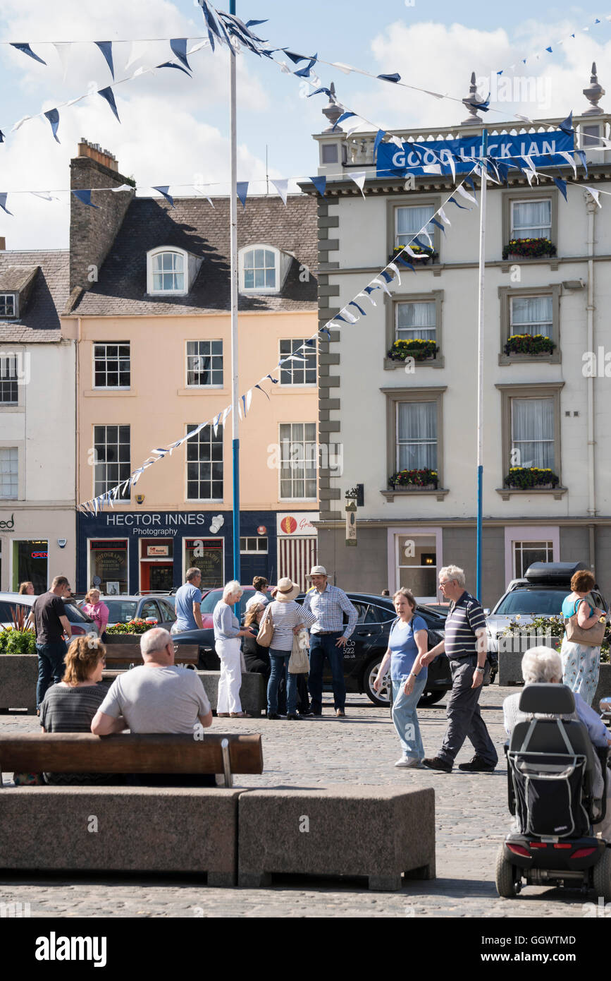 Kelso Square High Resolution Stock Photography and Images - Alamy