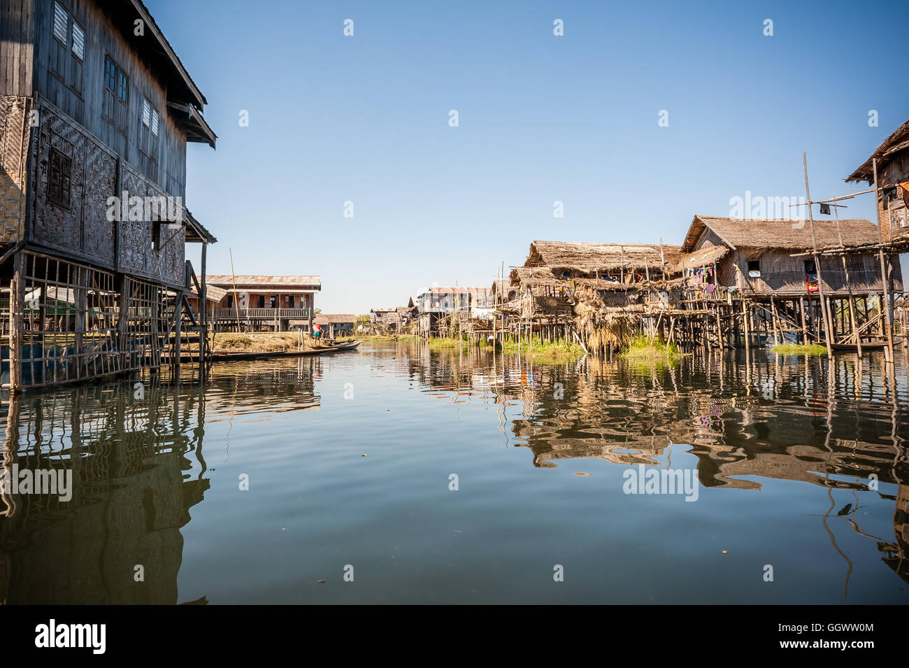 Inle Lake Floating Village Stock Photo - Alamy