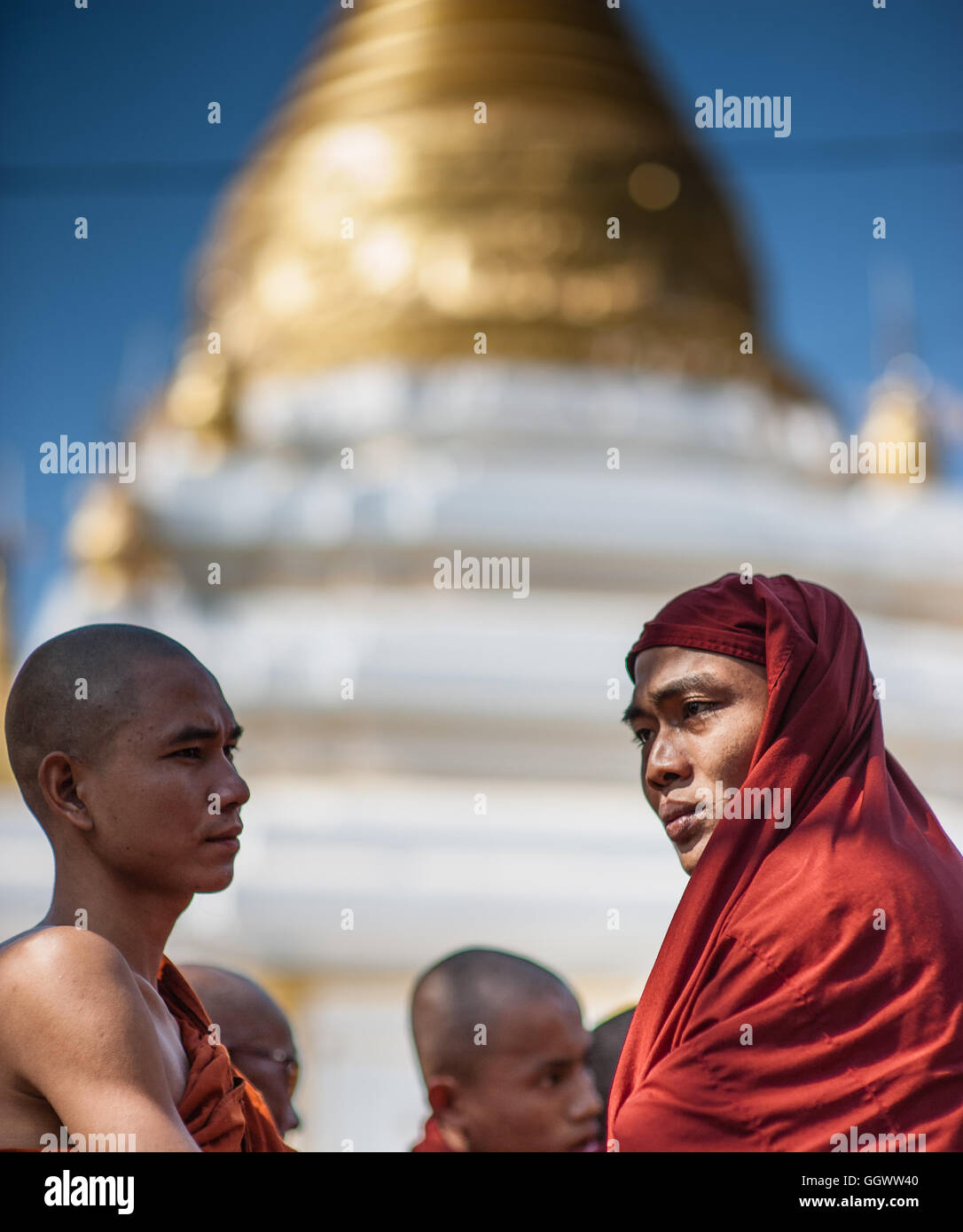 Buddhist burmese hi-res stock photography and images - Alamy