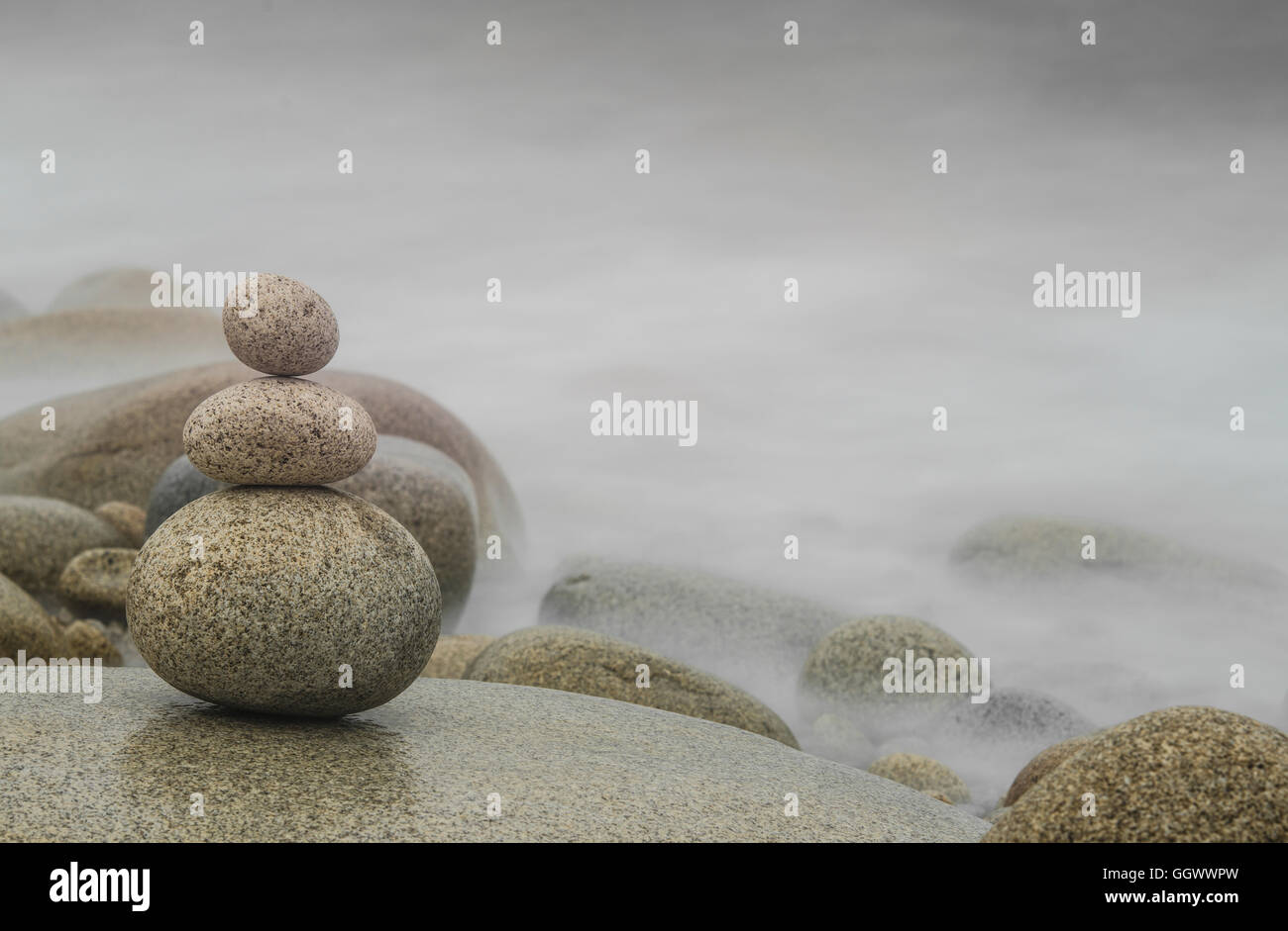 Pebbles stacked hi-res stock photography and images - Alamy