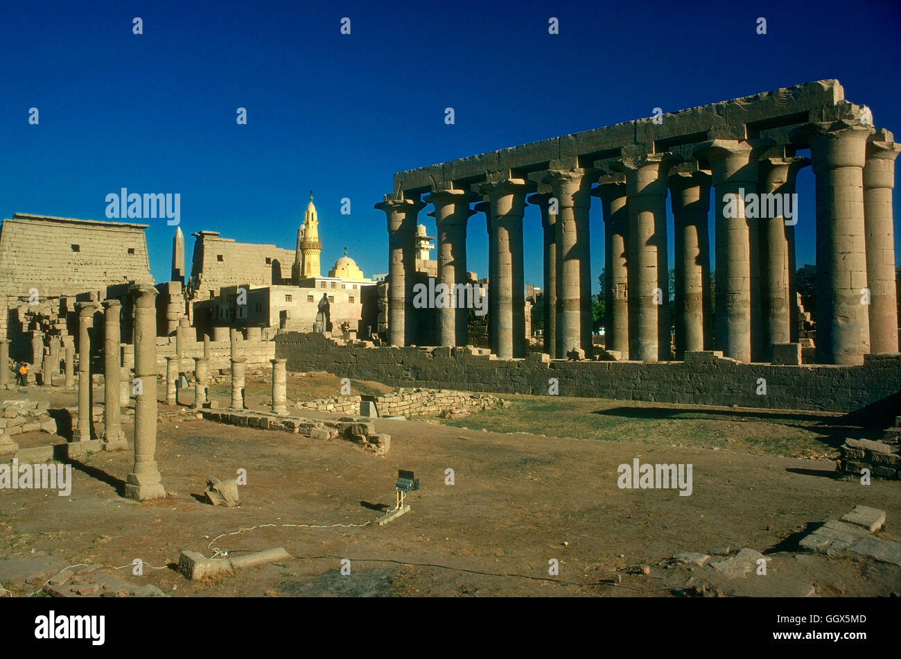 Central courtyard of the Temple of Luxor at Luxor (Thebes). Egypt Stock ...