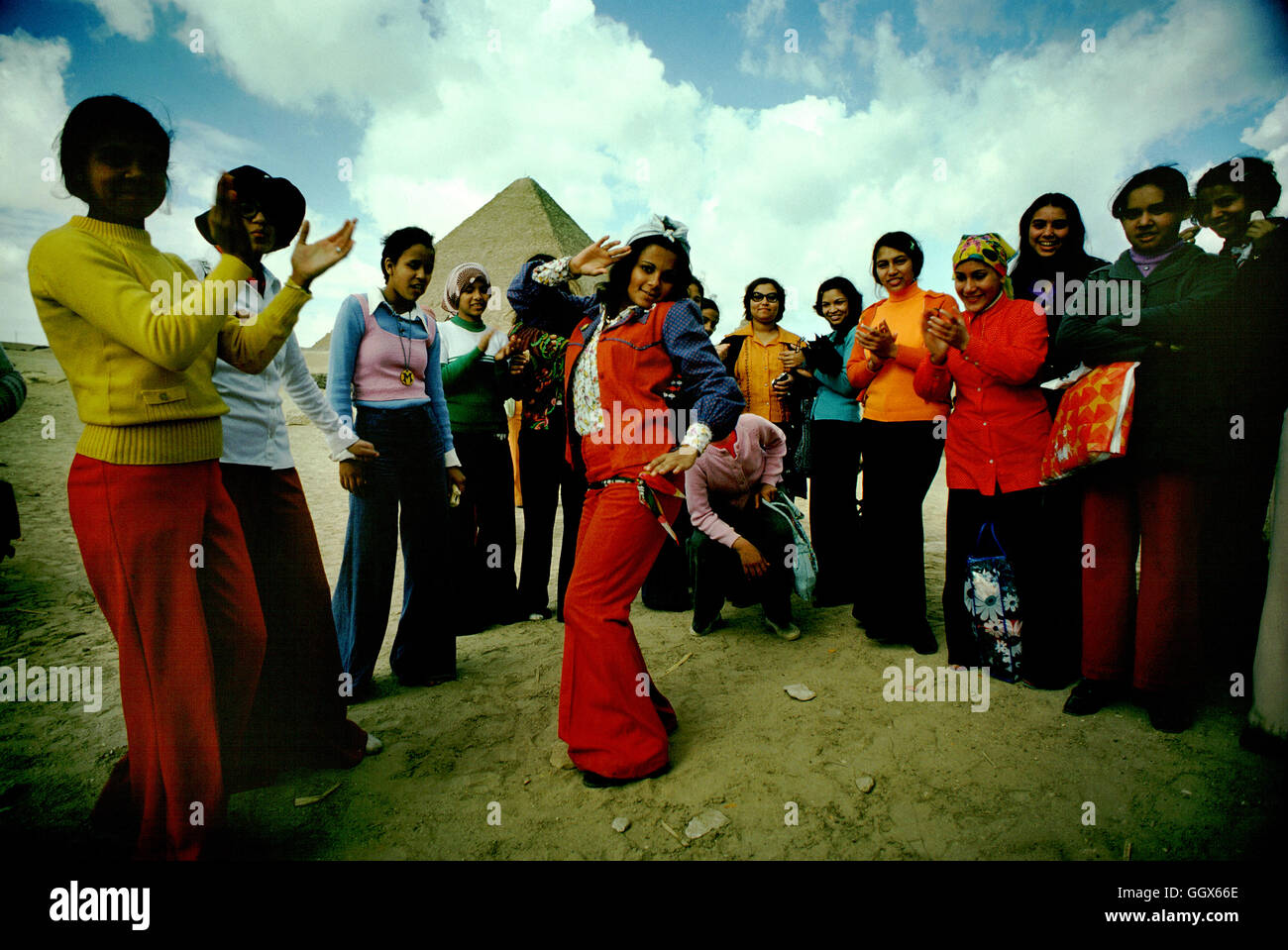 Dancing Girls Of Cairo High Resolution Stock Photography and Images - Alamy