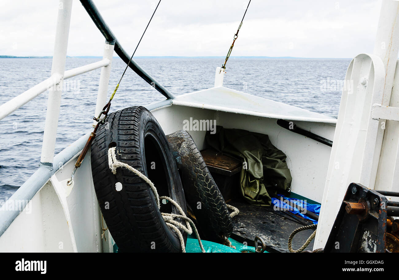 Ship nose front view Stock Photo - Alamy
