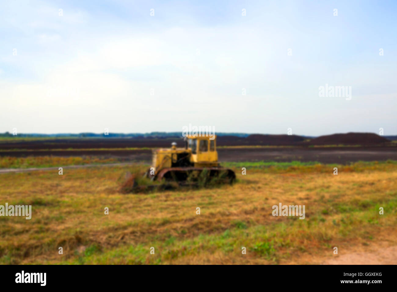 extraction of peat Stock Photo - Alamy