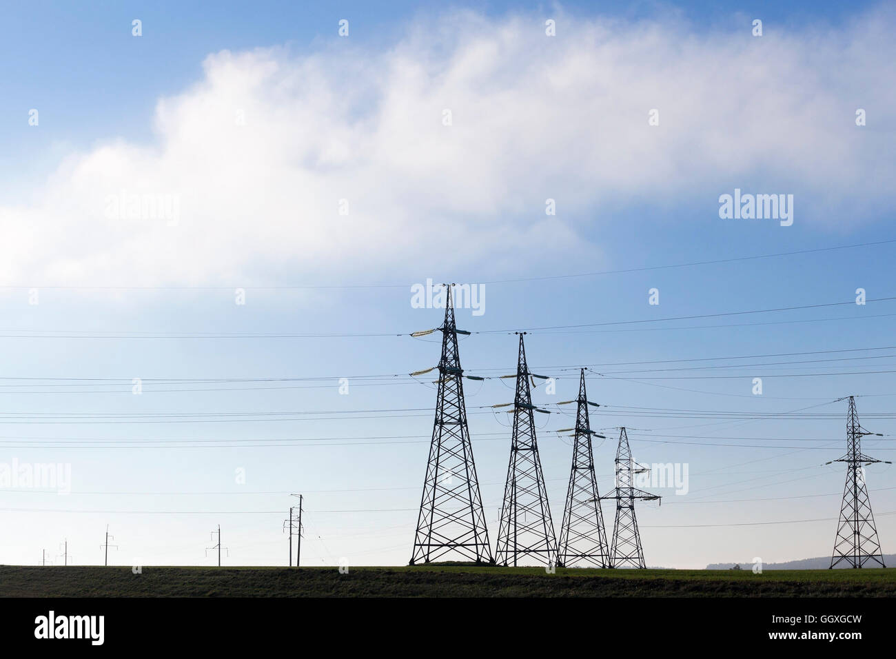 electricity transmission system Stock Photo - Alamy