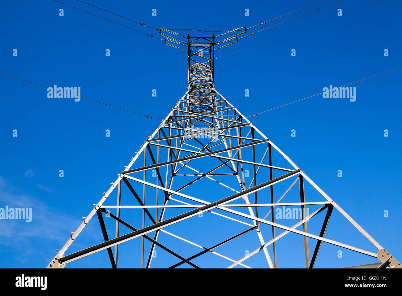 electricity transmission system Stock Photo - Alamy