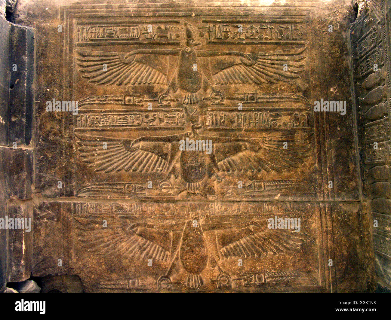 Door lintel temple relief hi-res stock photography and images - Alamy